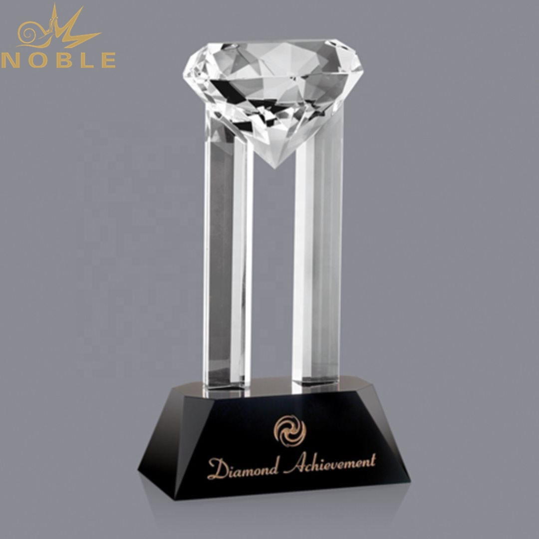 New Design Custom Diamond Crystal Award Trophy - Buy Crystal Award ...
